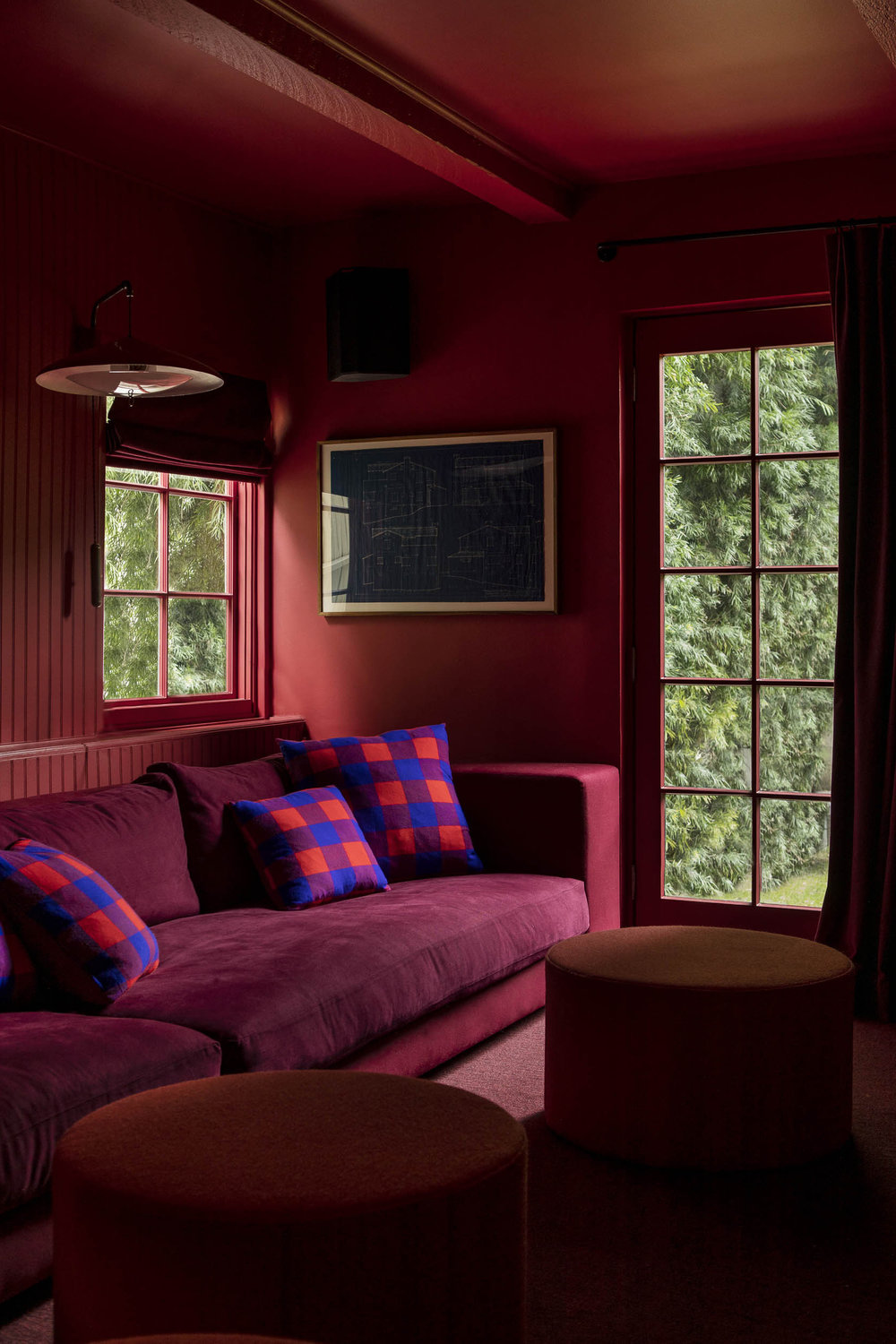 The Art Of A Monochromatic Color Palette & How To Achieve It - Nadine Stay