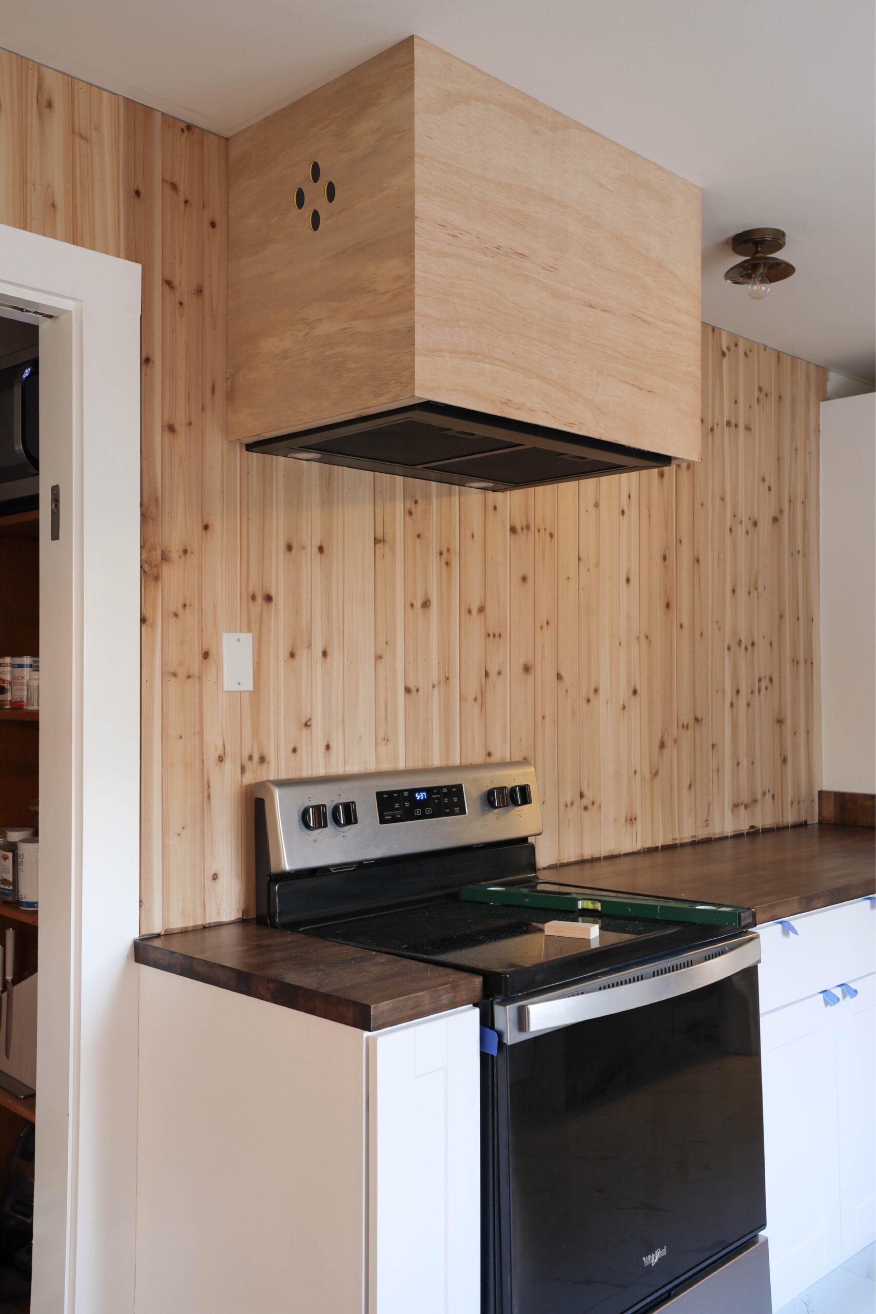 How To Build A Range Hood Cover Over An Existing Vent Hood - Nadine Stay